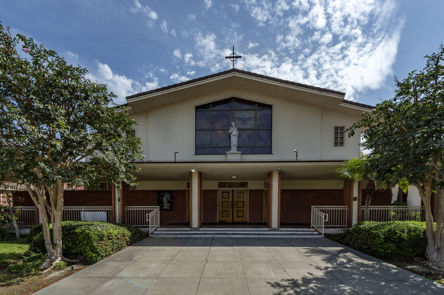Saint Justin Martyr Catholic Church - Roman Catholic Diocese of Orange